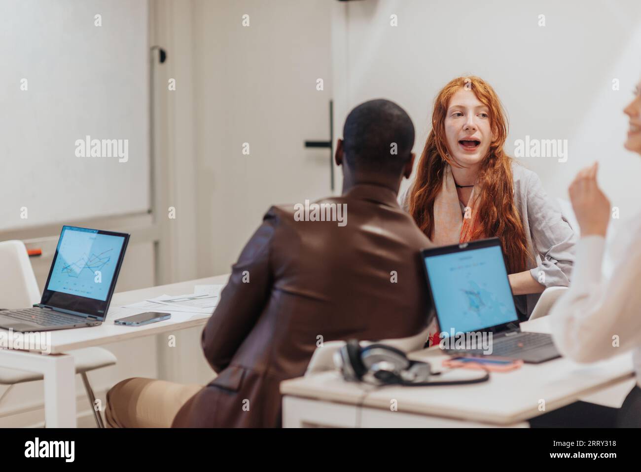 Confronting idea hi-res stock photography and images - Alamy