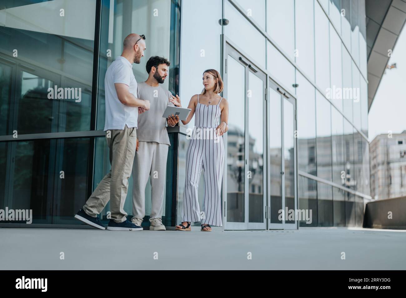 Persistent business team hi-res stock photography and images - Alamy