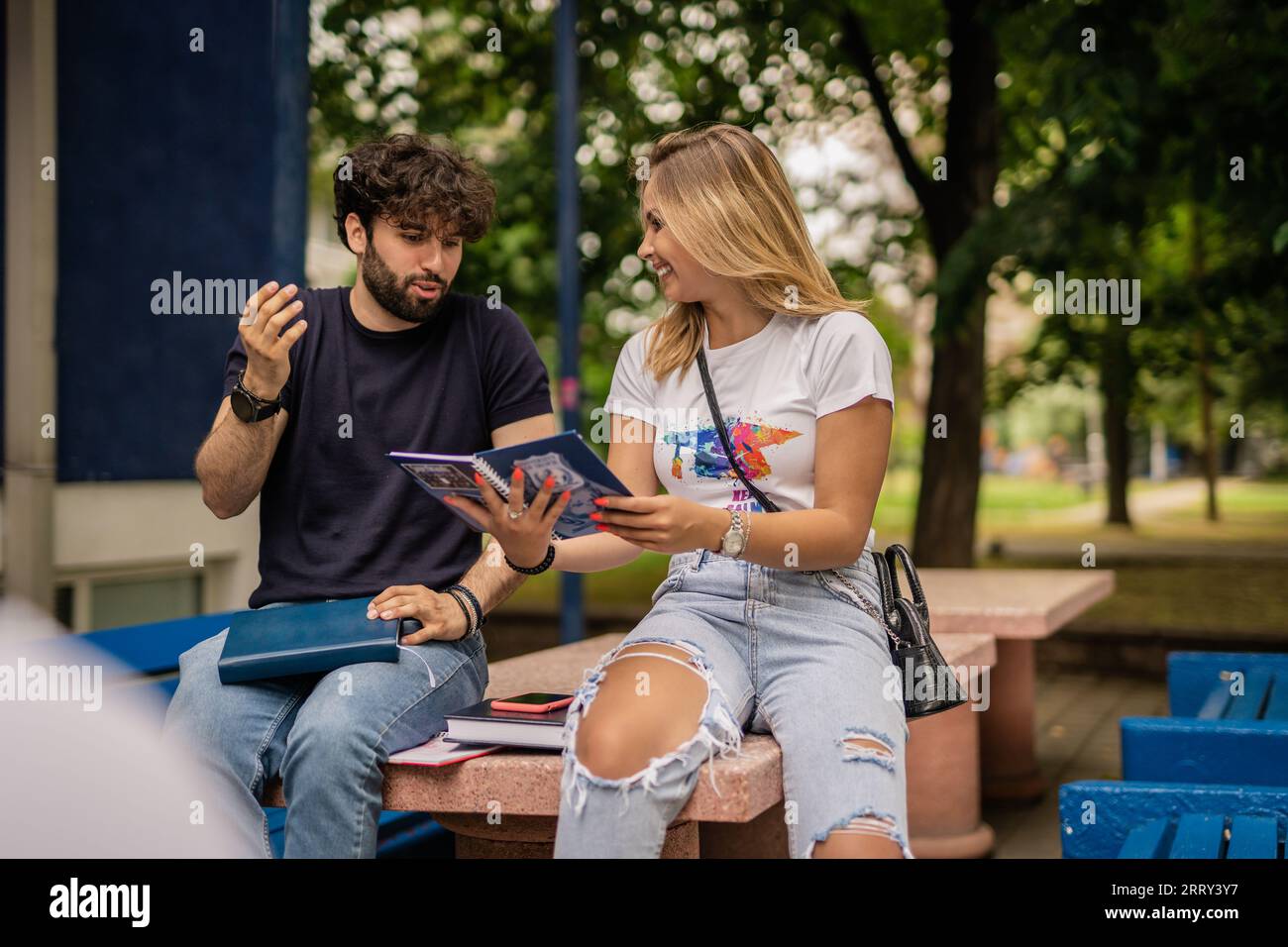 Good studying atmosphere hi-res stock photography and images - Alamy