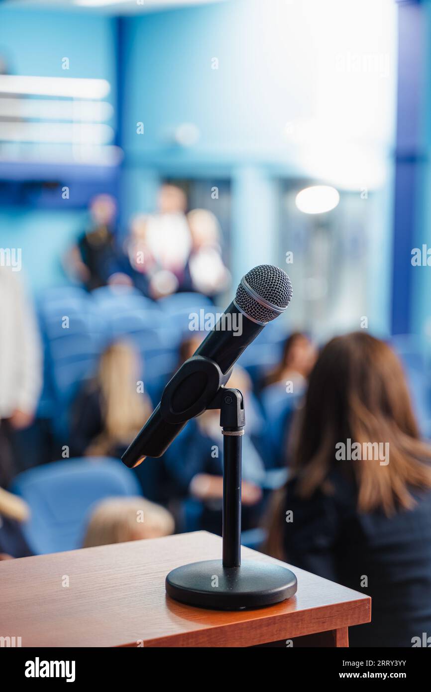 Blurred background of students, professors or business people waiting ...