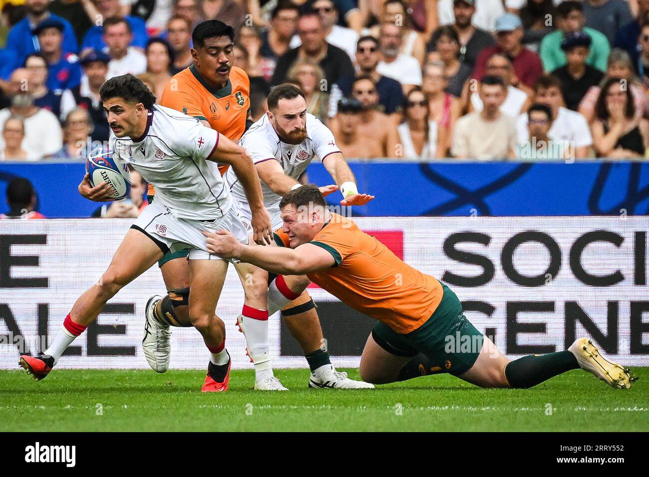 Angus bell hi-res stock photography and images - Alamy