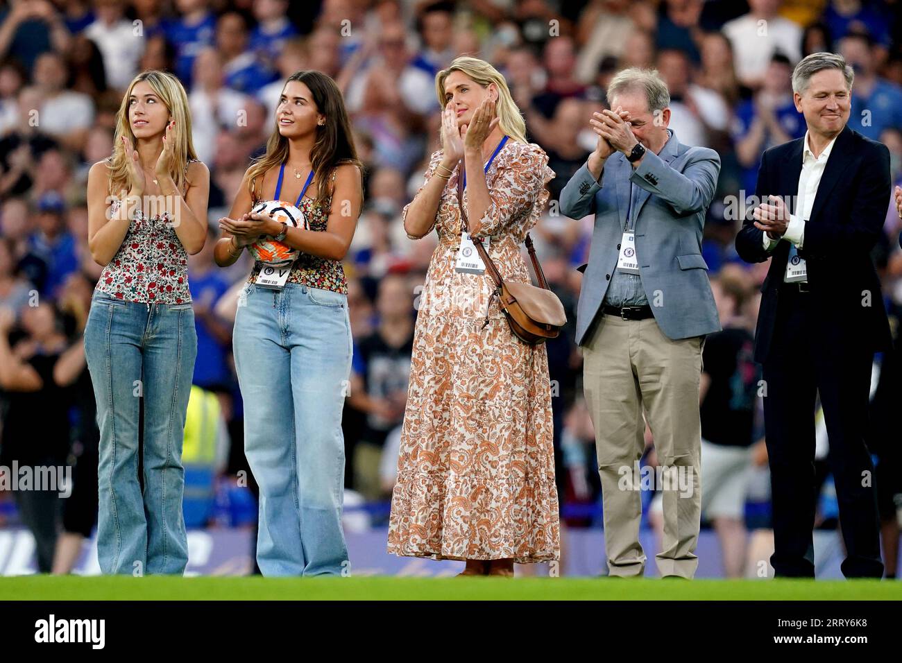 Football charity cathryn white cooper gianluca vialli hi-res stock ...