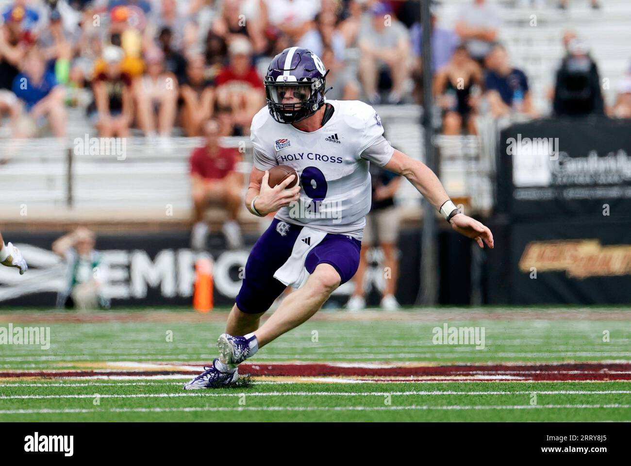 CHESTNUT HILL, MA - SEPTEMBER 09: Holy Cross Crusaders quarterback ...