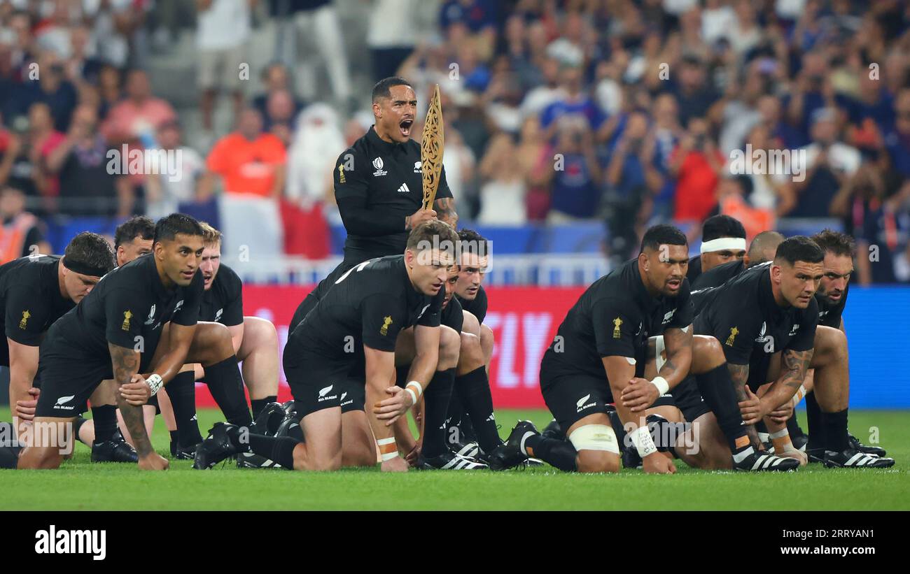 Paris, France. 9th Sep, 2023. Aaron Smith of New Zealand leads the Haka ...