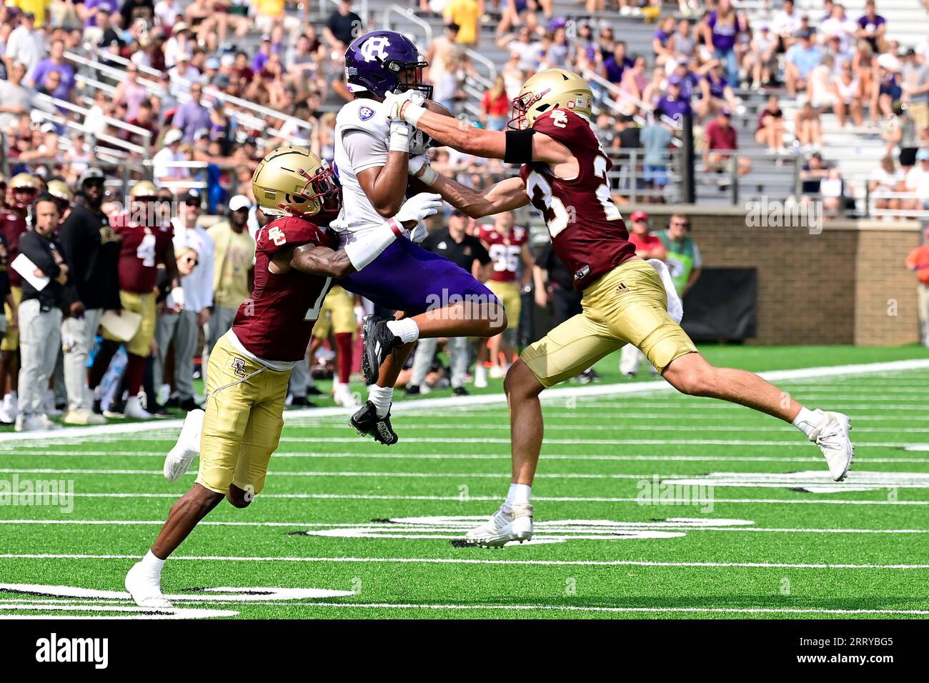 Chestnut Hill, Mass. 9th Sep, 2023. Boston College Eagles defensive ...