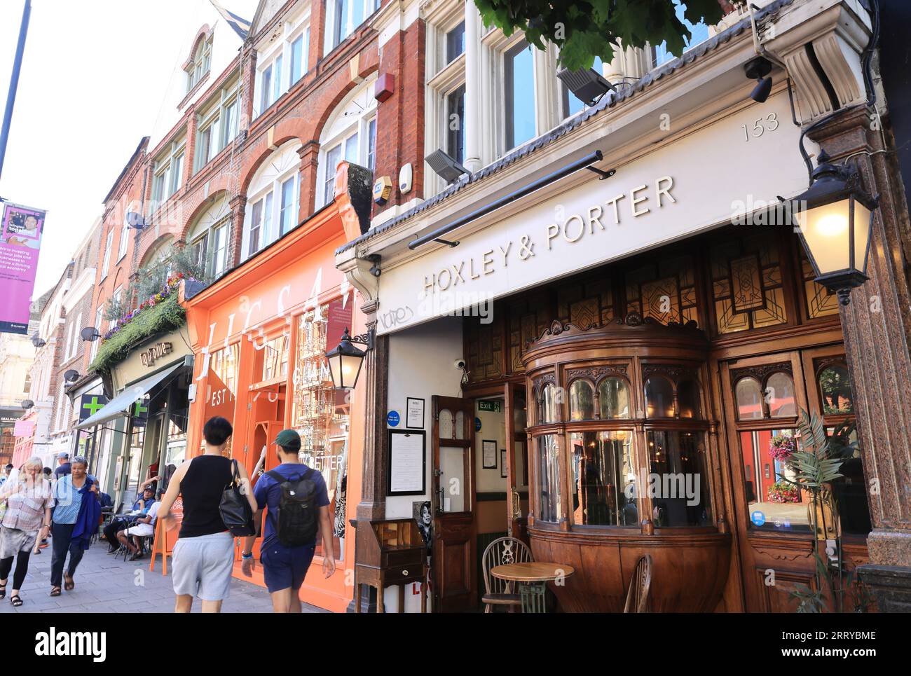 Hoxley & Porter pub on vibrant Upper Street in Islington, north London ...