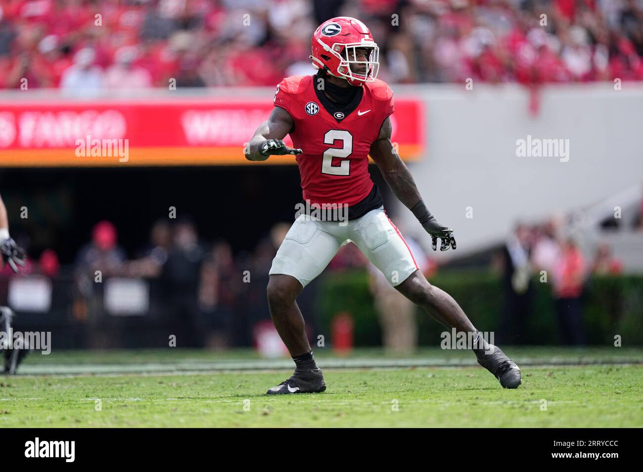 Georgia linebacker Smael Mondon Jr. (2) is shown in the first half of ...