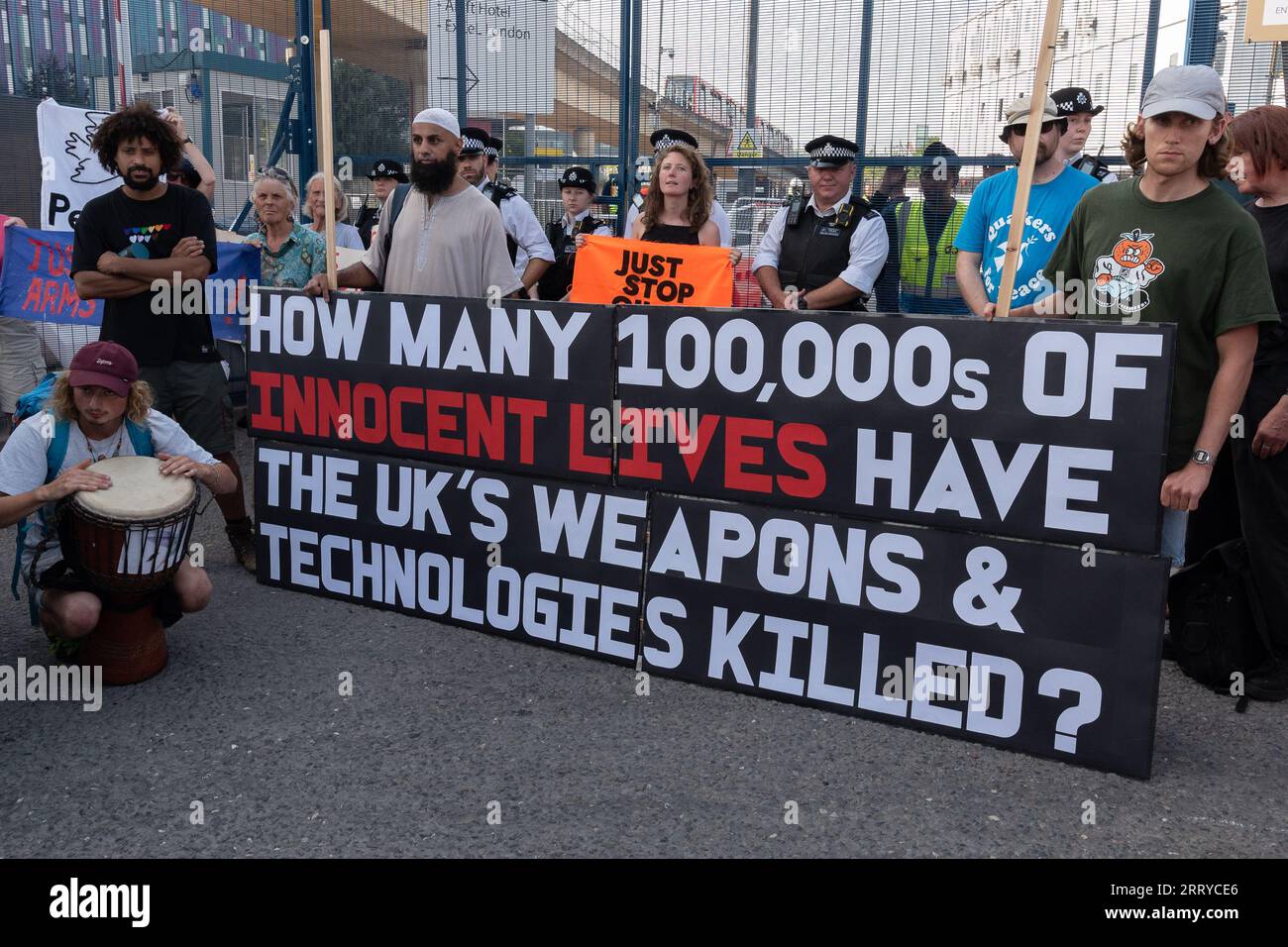 London, UK. 9 September, 2023. Anti-war activists protest and attempt ...