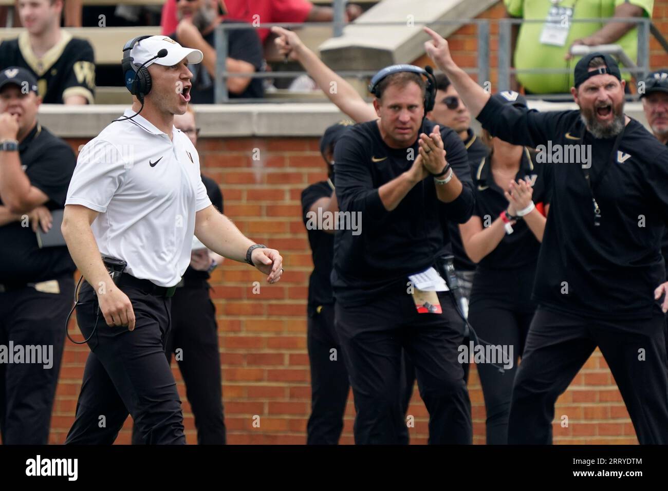 Vanderbilt head coach Clark Lea, front left, reacts to a call during ...