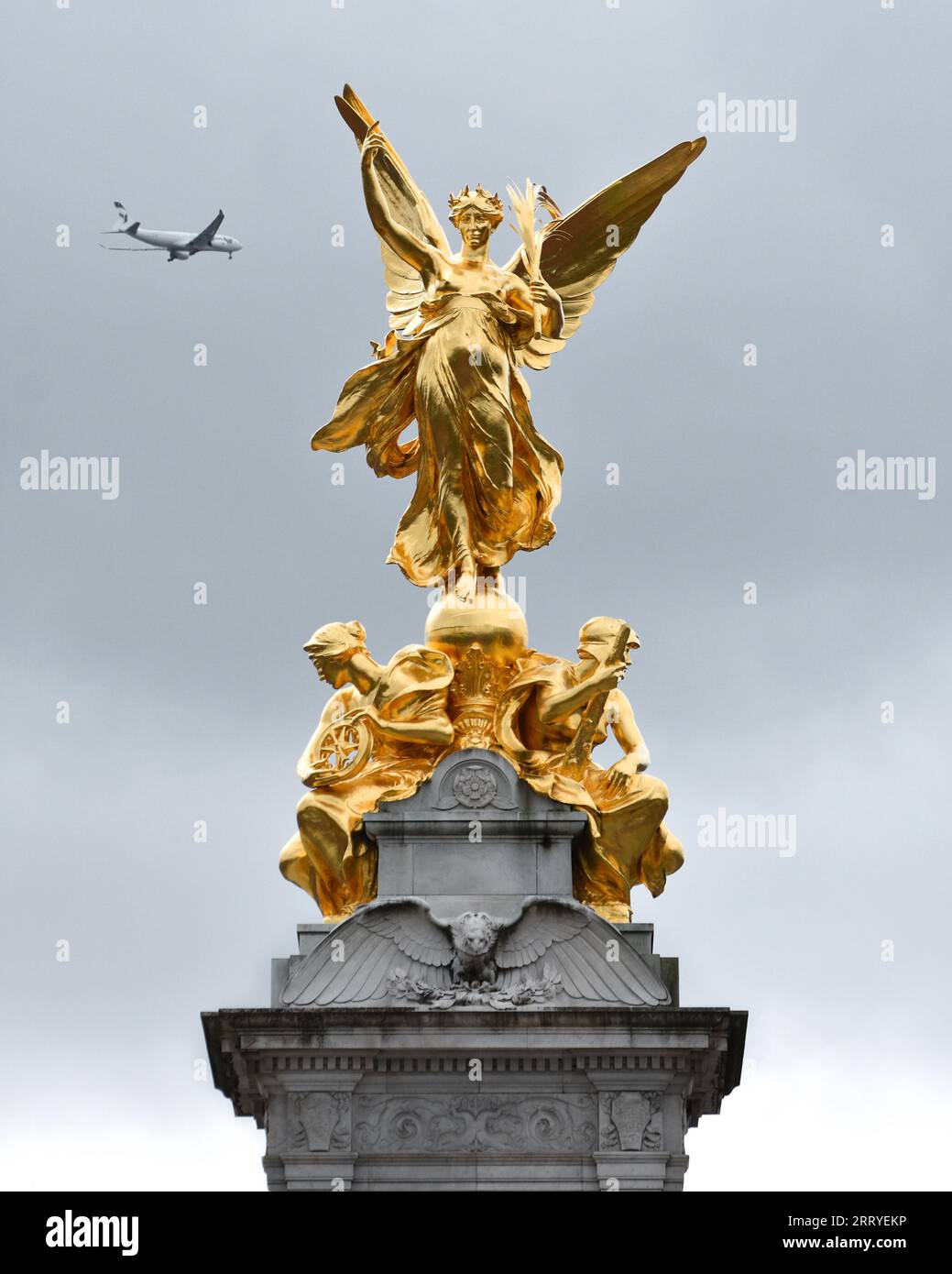 Gold statue on top of The Victoria Memorial, depicting a Gilded Winged ...