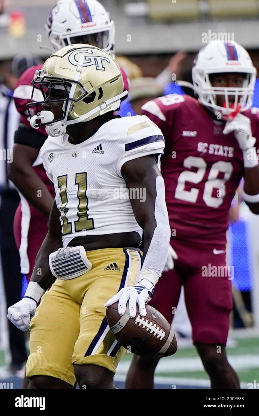 Georgia Tech running back Jamal Haynes (11) runs into the end zone for ...