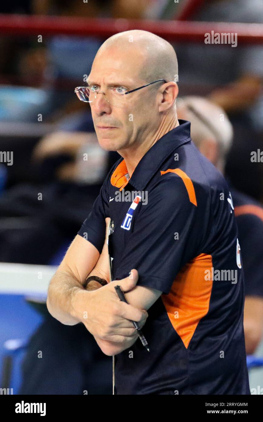 Netherlands head coach hi-res stock photography and images - Alamy