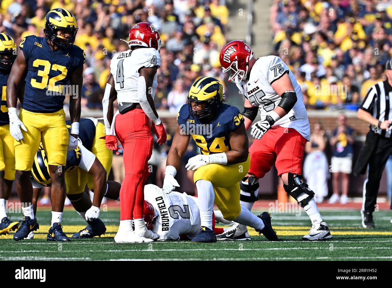 ANN ARBOR, MI - SEPTEMBER 09: Michigan Wolverines defensive lineman ...
