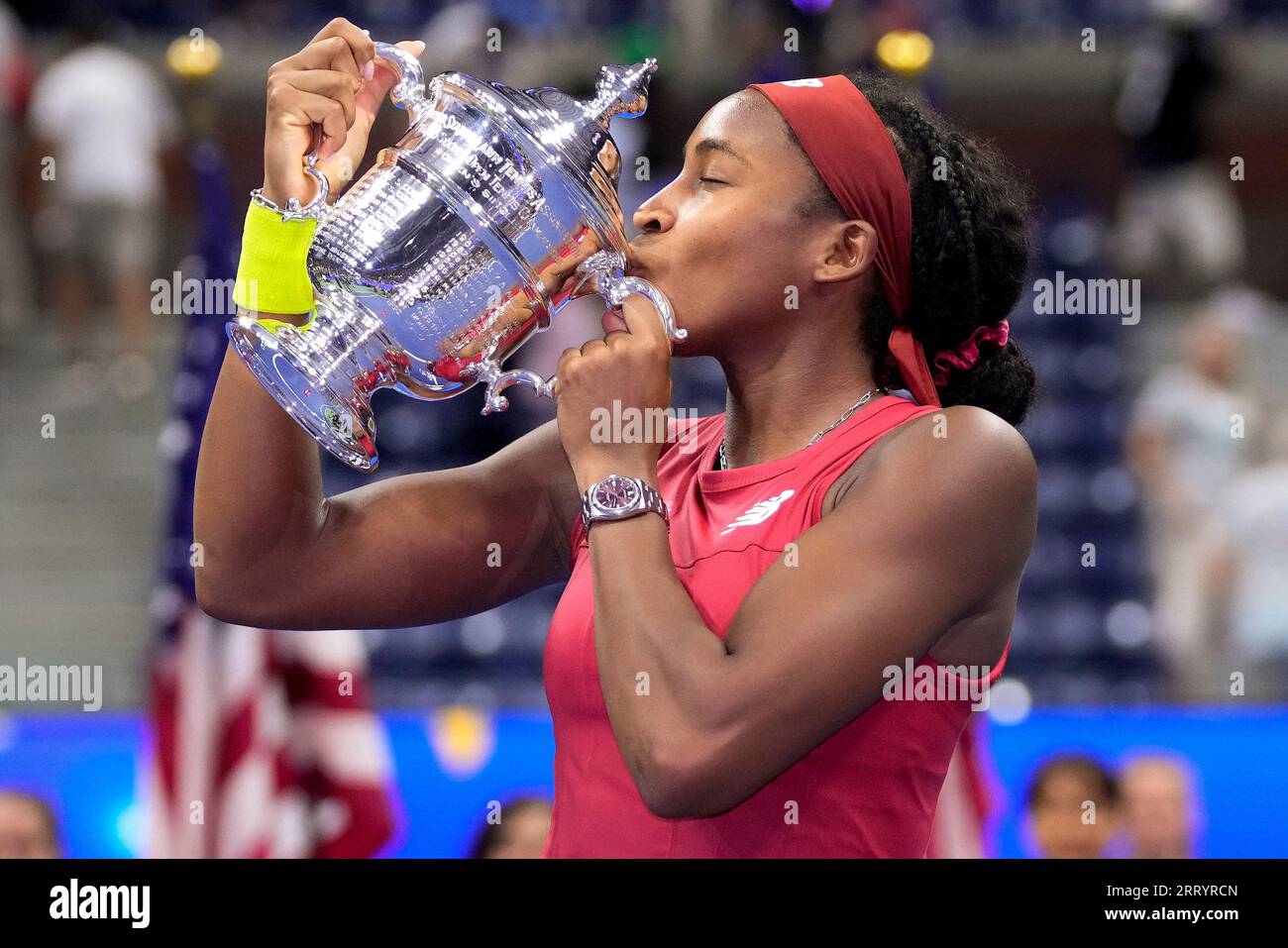Coco Gauff, of the United States, kisses the championship trophy after ...