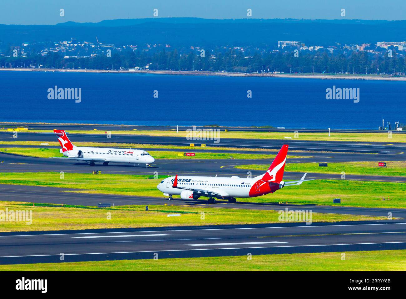 Aircraft movements at Sydney (Kingsford Smith) Airport in Sydney ...