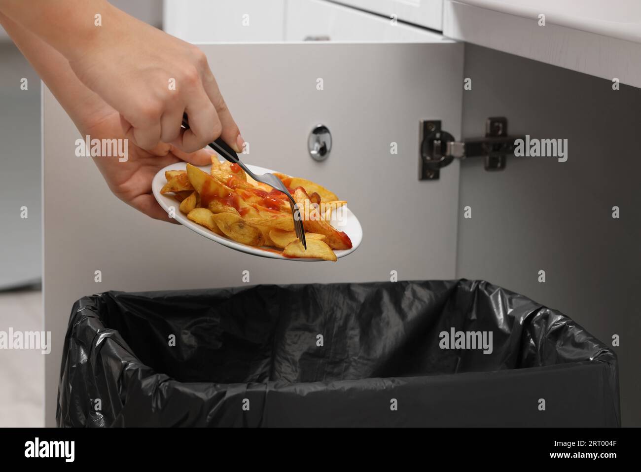 Baked potato food waste hi-res stock photography and images - Alamy