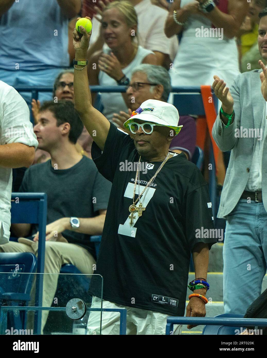 Us open attendance hi-res stock photography and images - Alamy