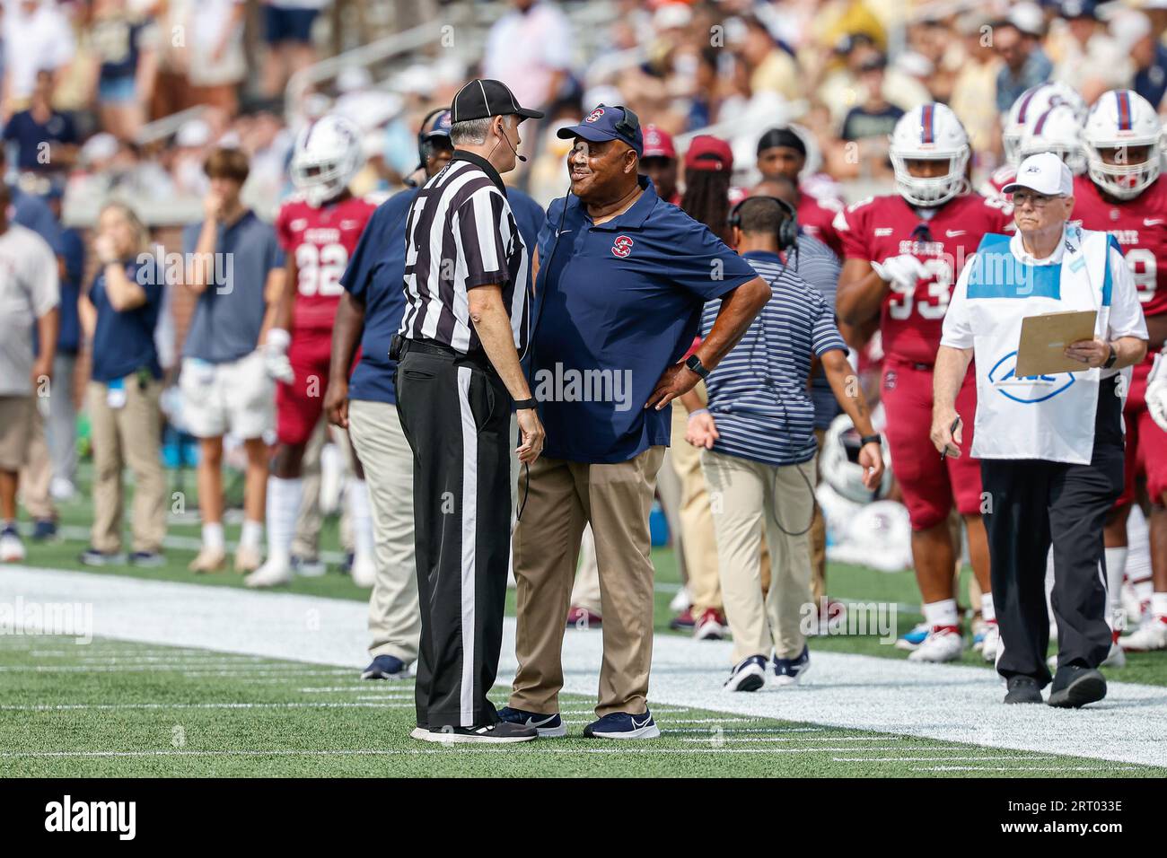 Atlanta, Georgia. 9th Sep, 2023. South Carolina State head coach ...