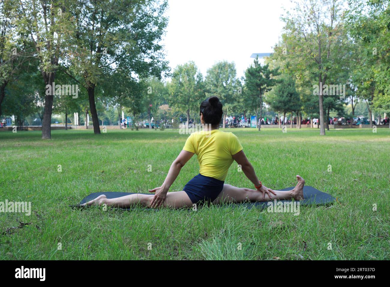 Body and mind integration hi-res stock photography and images - Alamy