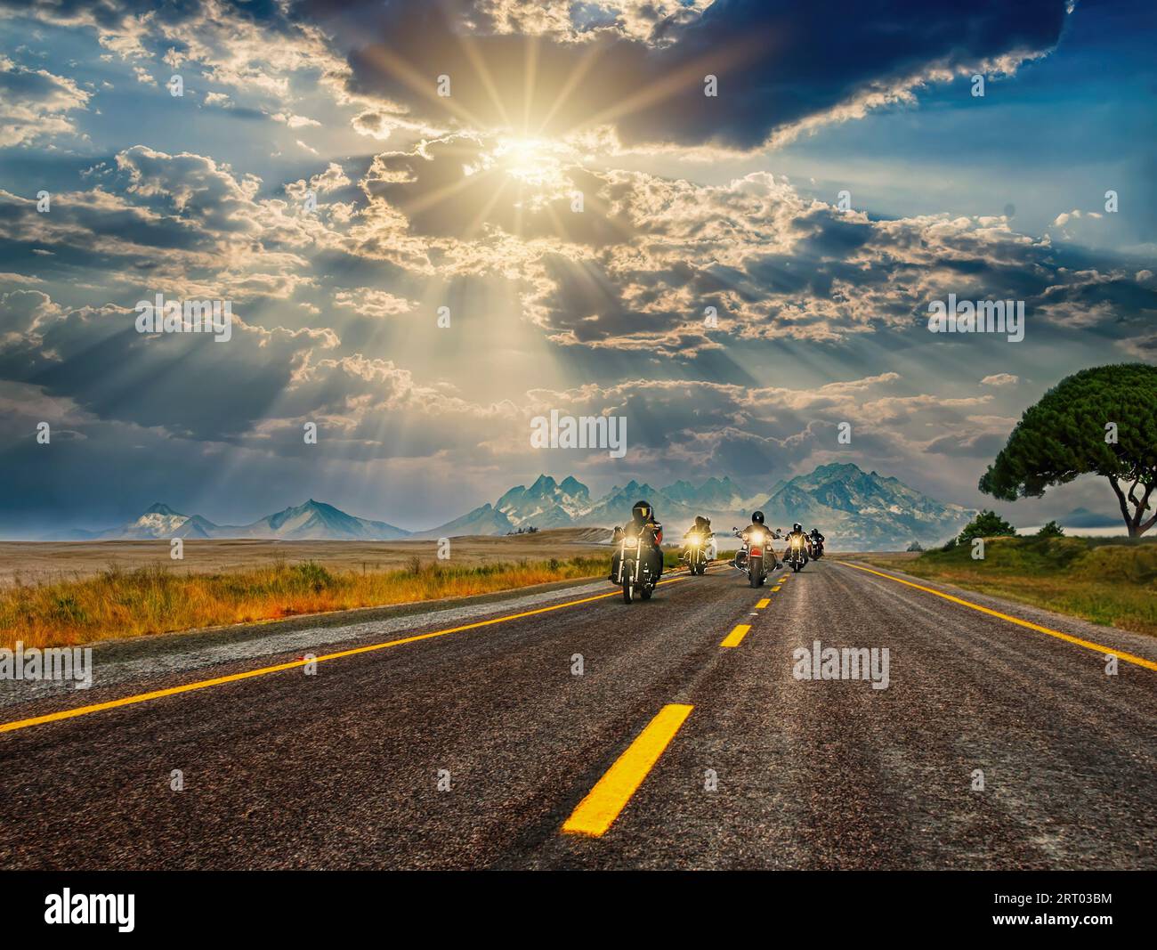 Group freedom hi-res stock photography and images - Alamy