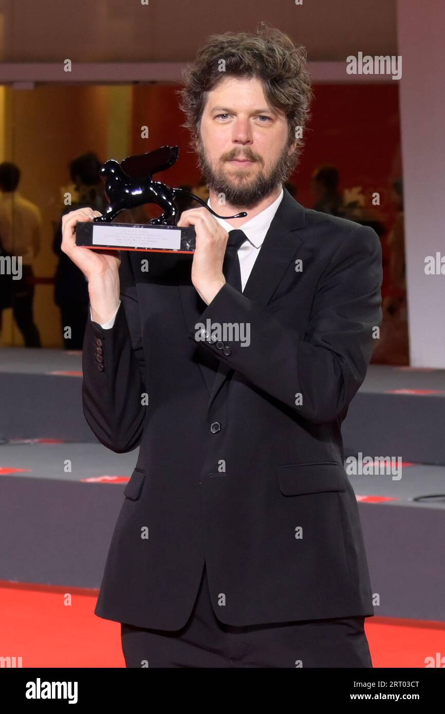 Winners best documentary award hi-res stock photography and images - Alamy