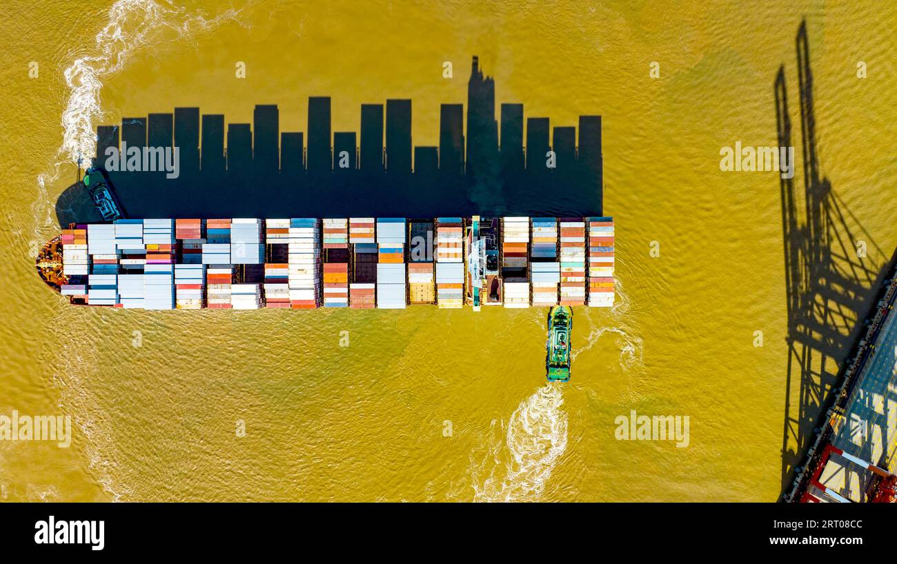 SHANGHAI, CHINA - SEPTEMBER 9, 2023 - A super-large container ship ...