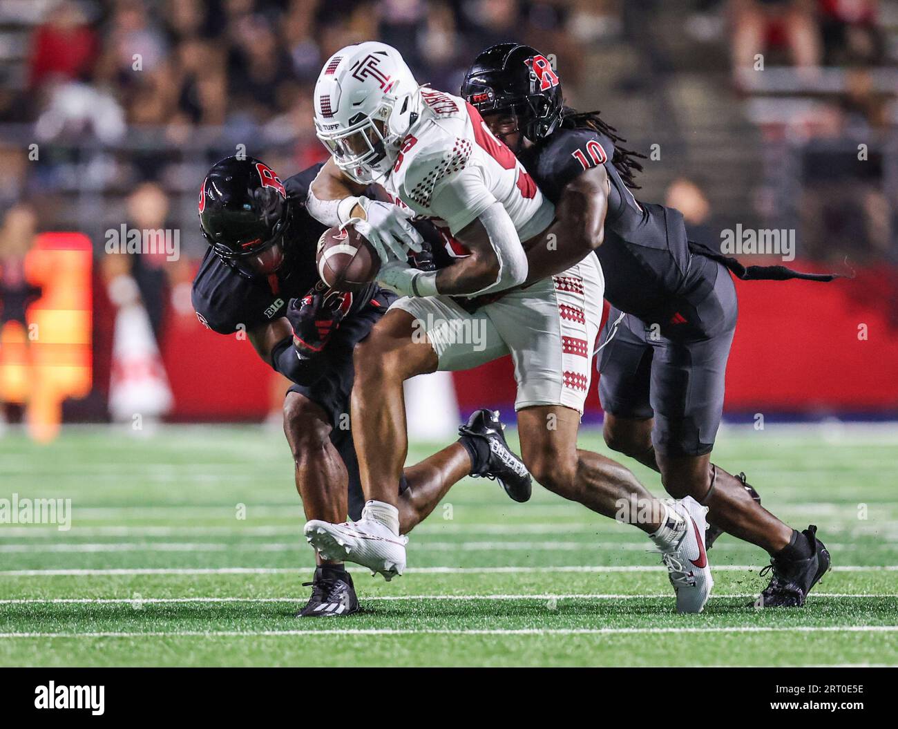 Mike reese hi-res stock photography and images - Alamy