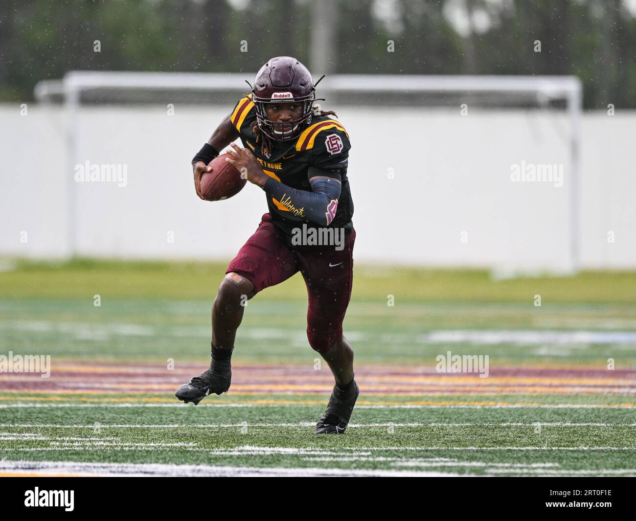 Walter simmons hi-res stock photography and images - Alamy