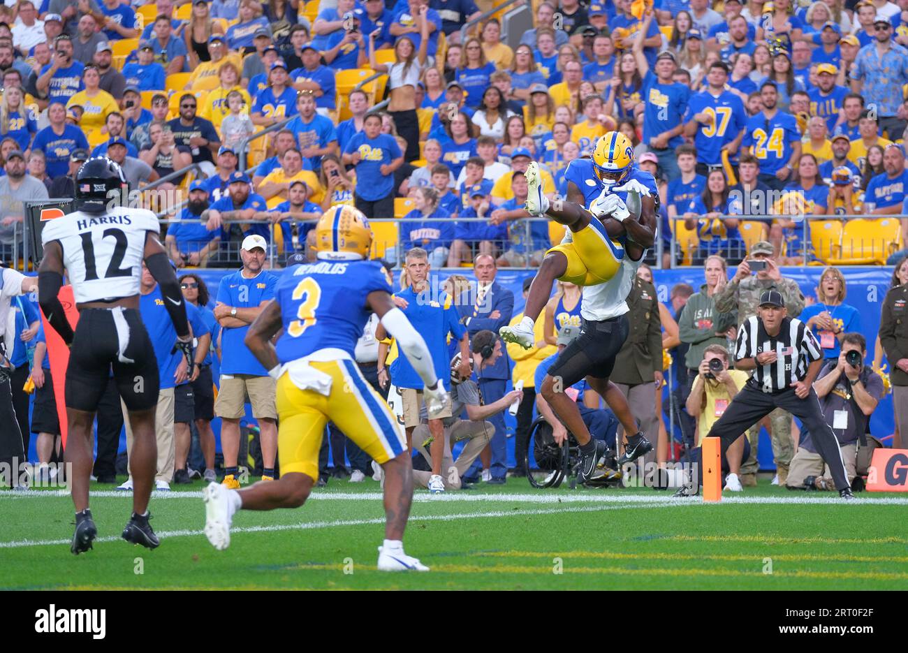 Pittsburgh, PA, USA. 09th Sep, 2023. Konata Mumfield #9 during the Pitt ...