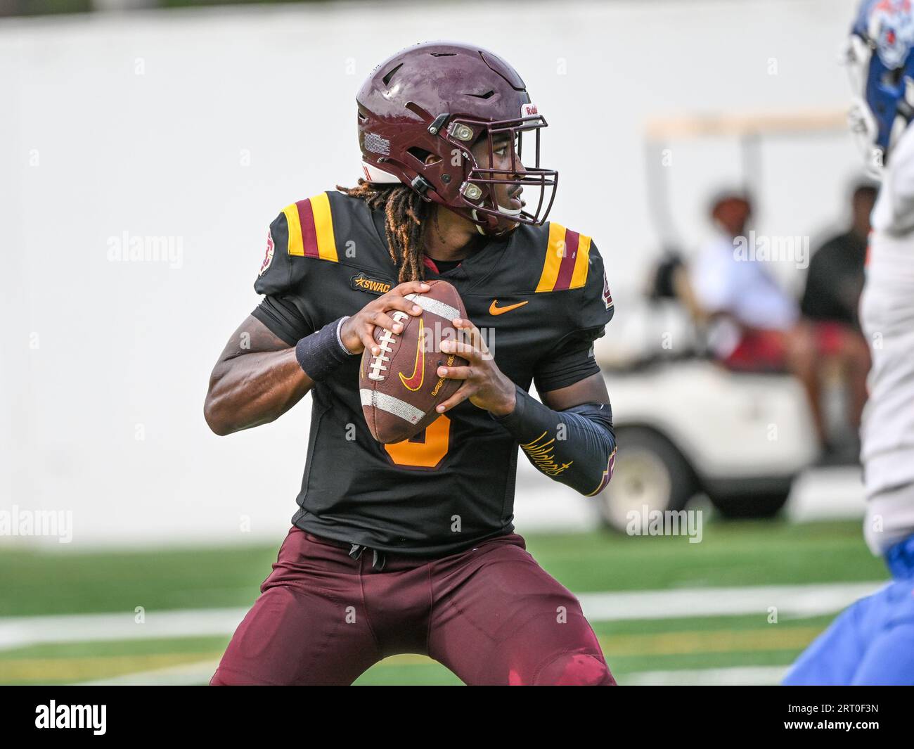 Daytona Beach, FL, USA. 9th Sep, 2023. Bethune Cookman quarterback ...