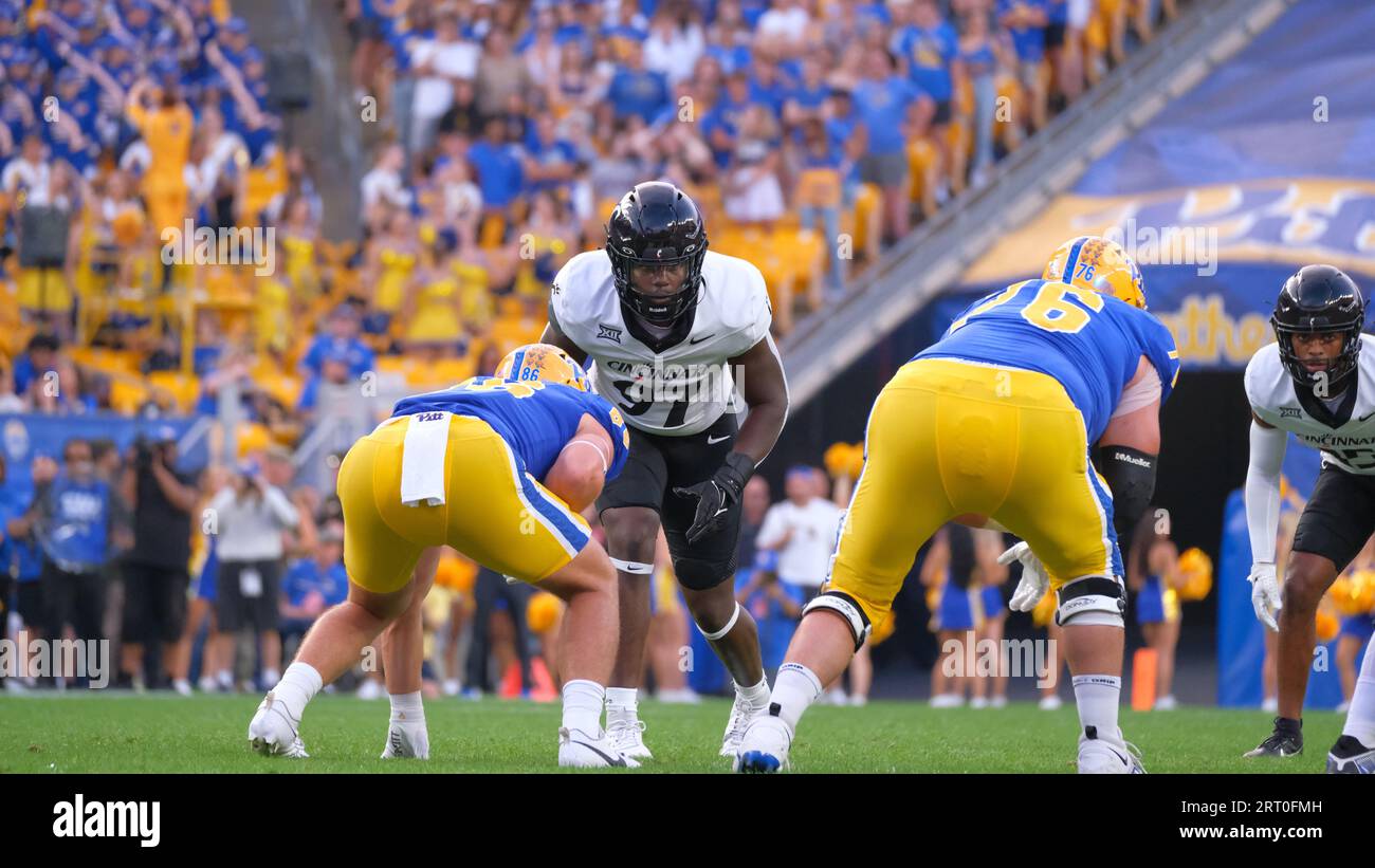 Eric phillips hi-res stock photography and images - Alamy