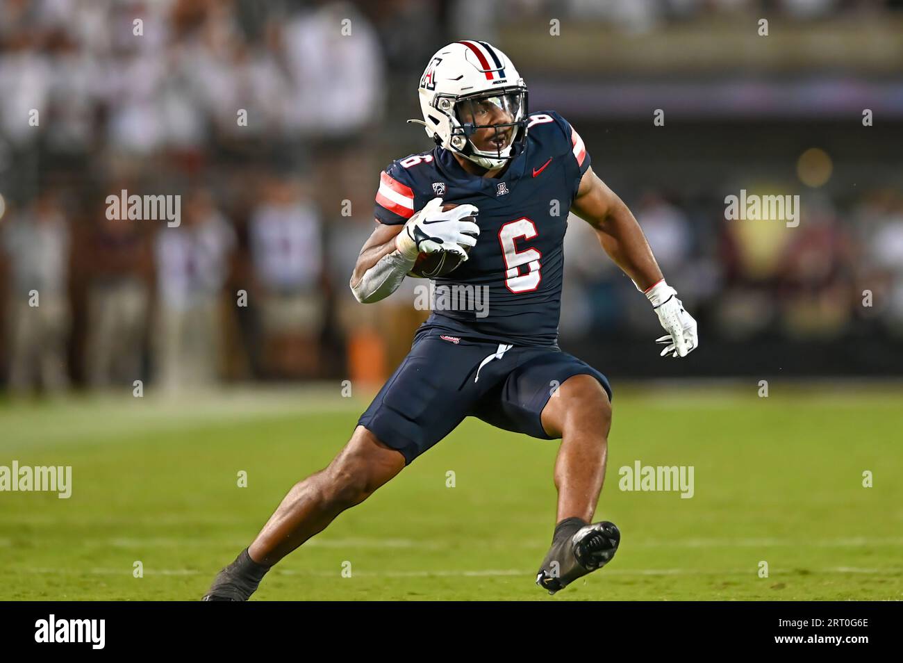 STARKVILLE, MS - SEPTEMBER 09: Arizona running back Michael Wiley (6 ...