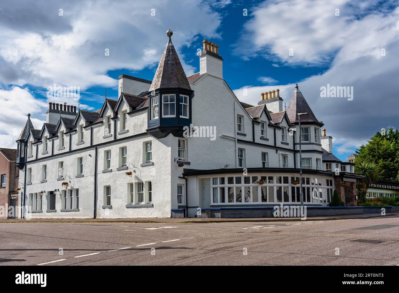 Caledonian hotel in ullapool hi-res stock photography and images - Alamy