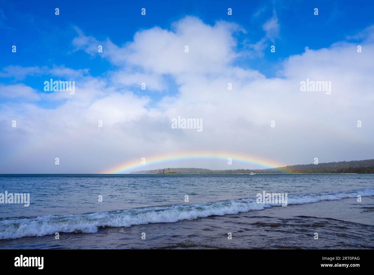 Ovean view hi-res stock photography and images - Alamy