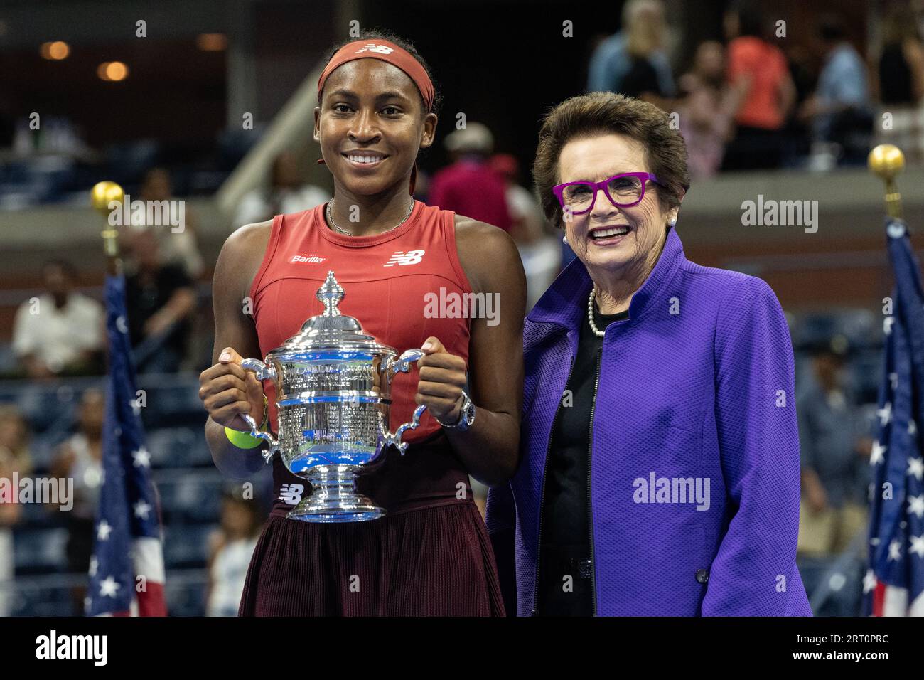 Coco Gauff of USA holds the trophy and poses with Billie Jean King ...