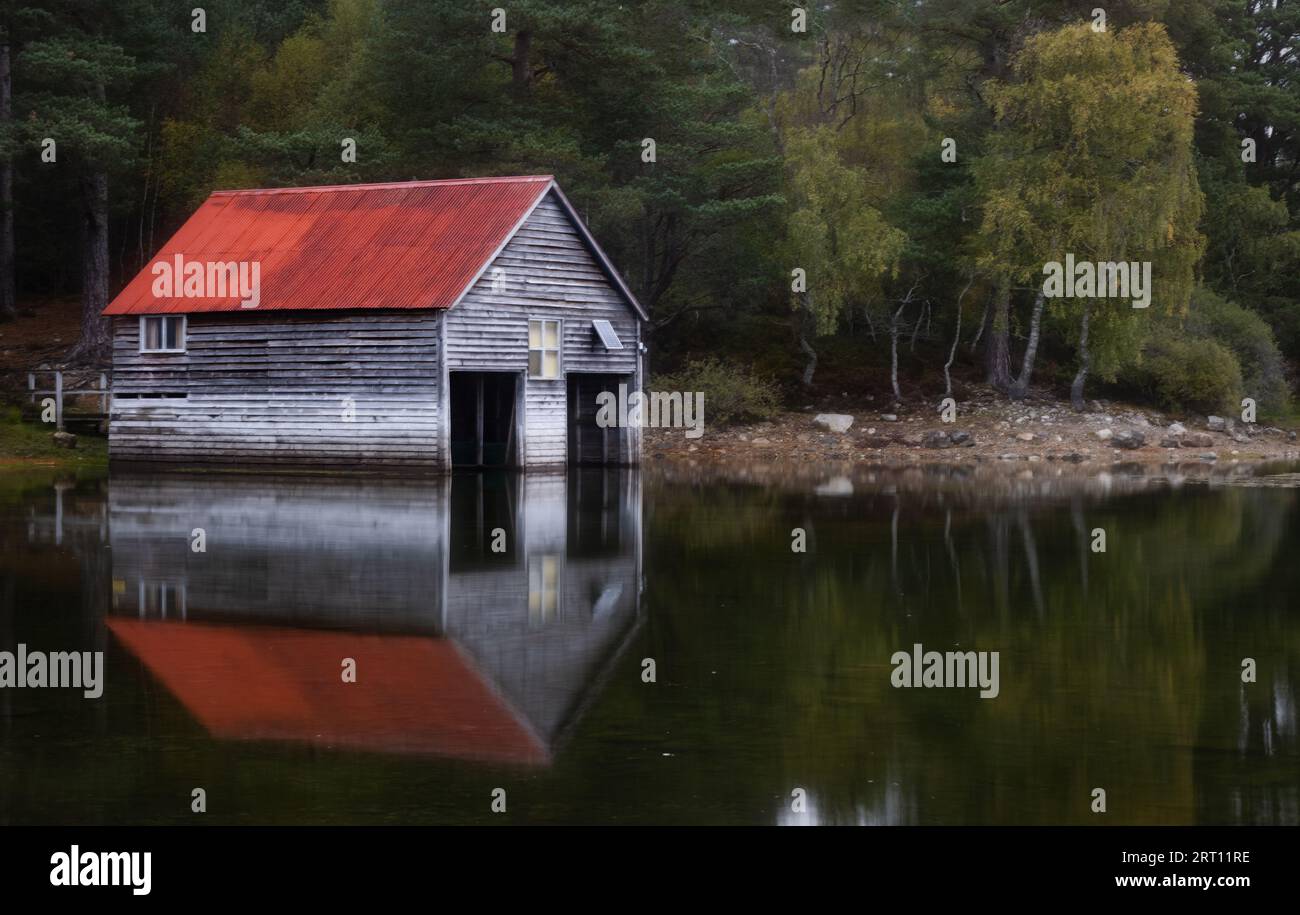 Loch vaa boathouse hi-res stock photography and images - Alamy
