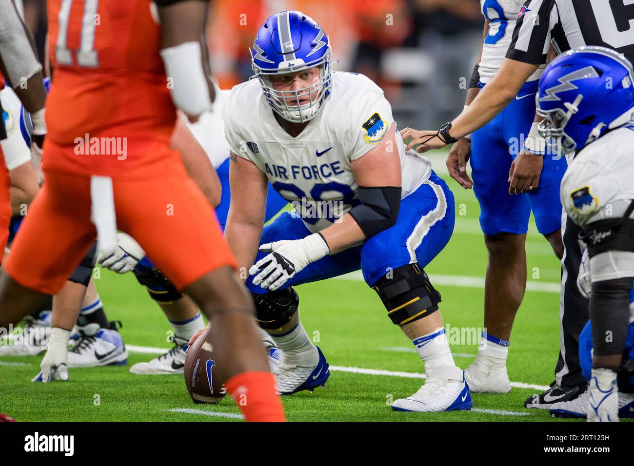 Houston, TX, USA. 9th Sep, 2023. Air Force Falcons offensive lineman ...