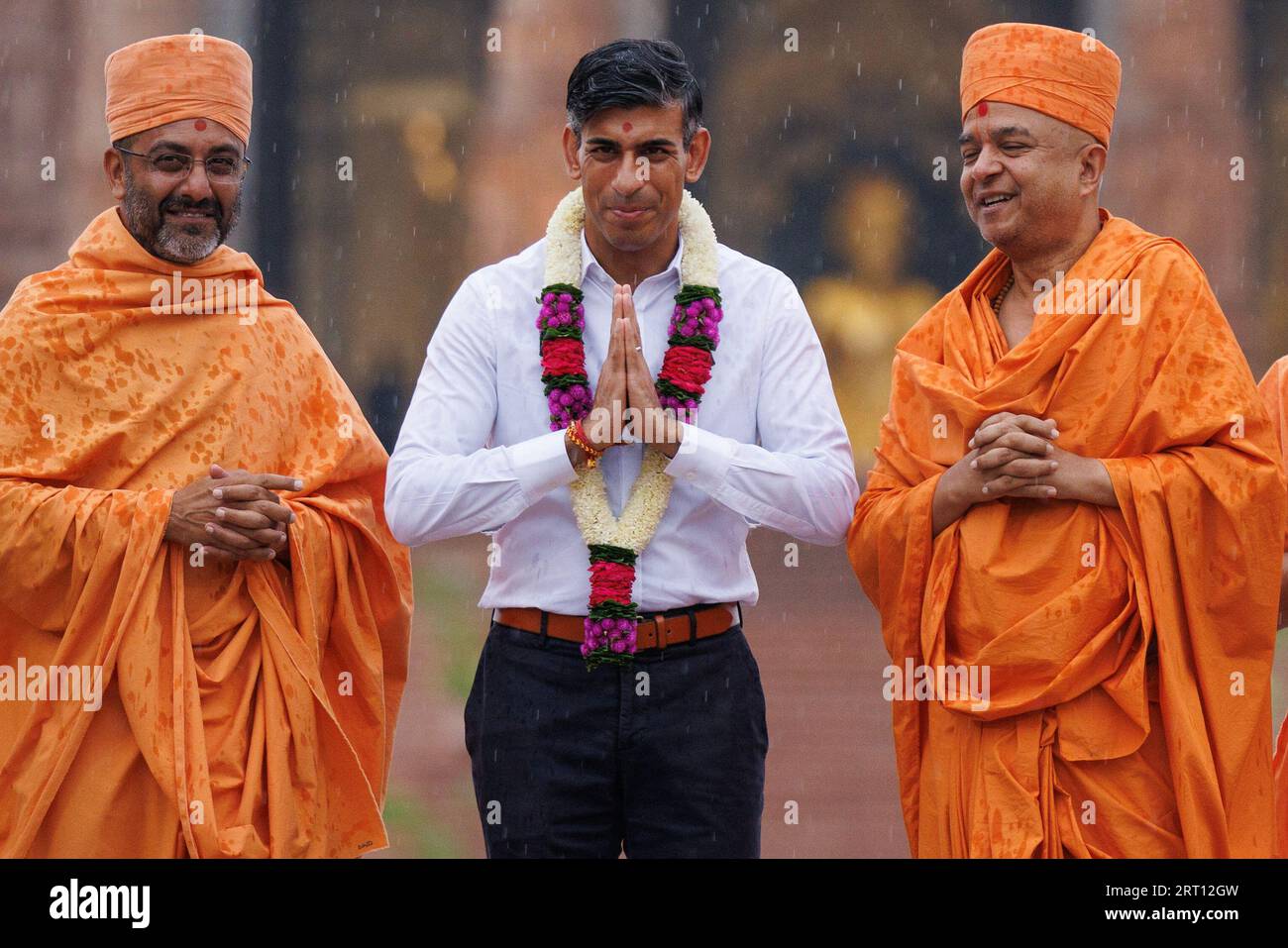 Prime Minister Rishi Sunak during a visit to the Swaminarayan ...
