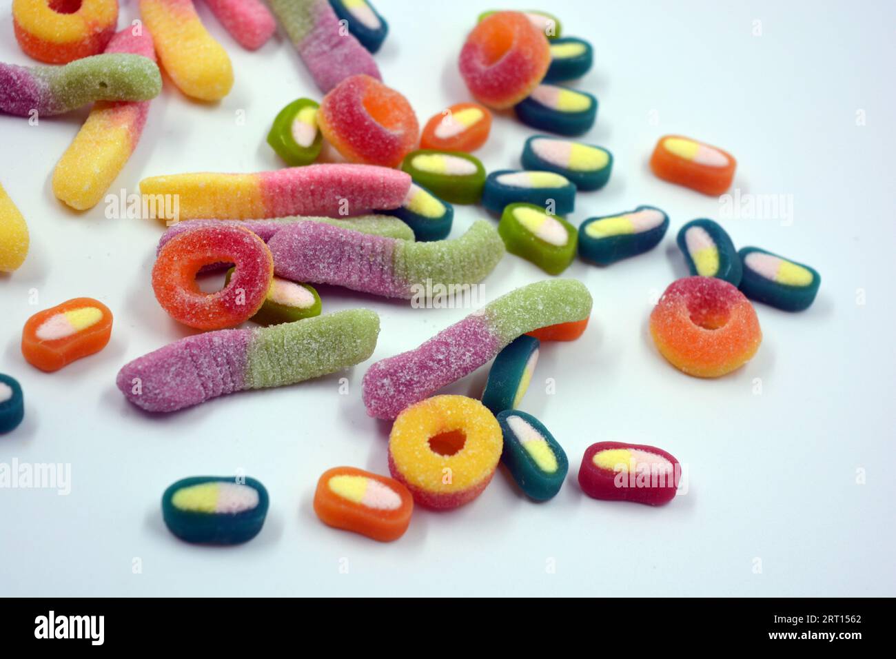 Different colored jelly beans hi-res stock photography and images - Alamy