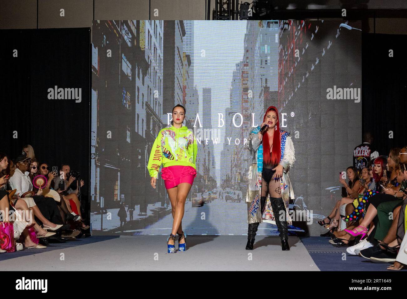 Pia bolte fashion show hi-res stock photography and images - Alamy
