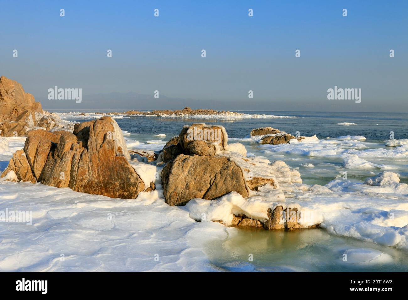 Beidaihe seaside hi-res stock photography and images - Alamy