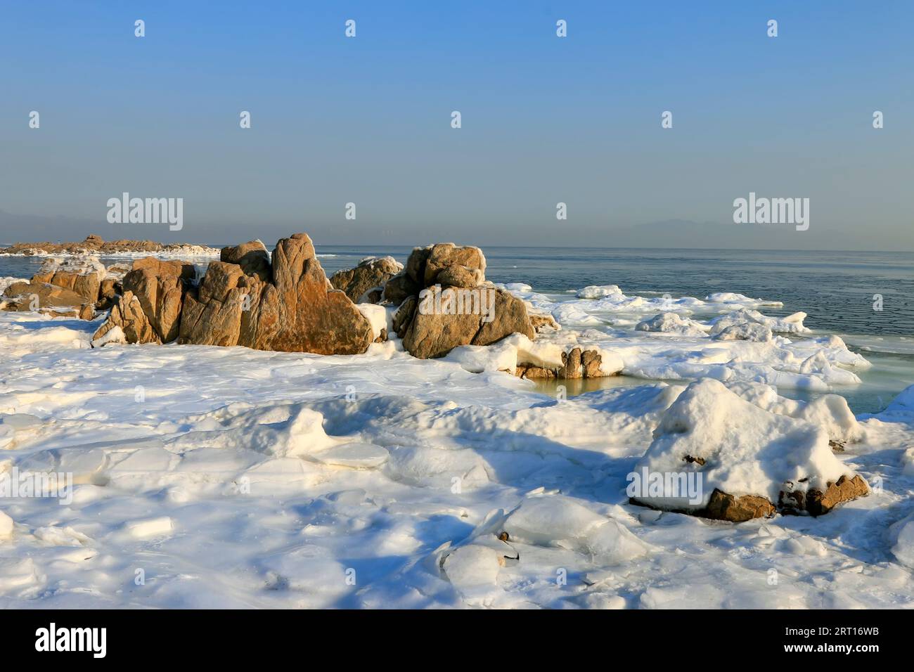 Beidaihe seaside hi-res stock photography and images - Alamy