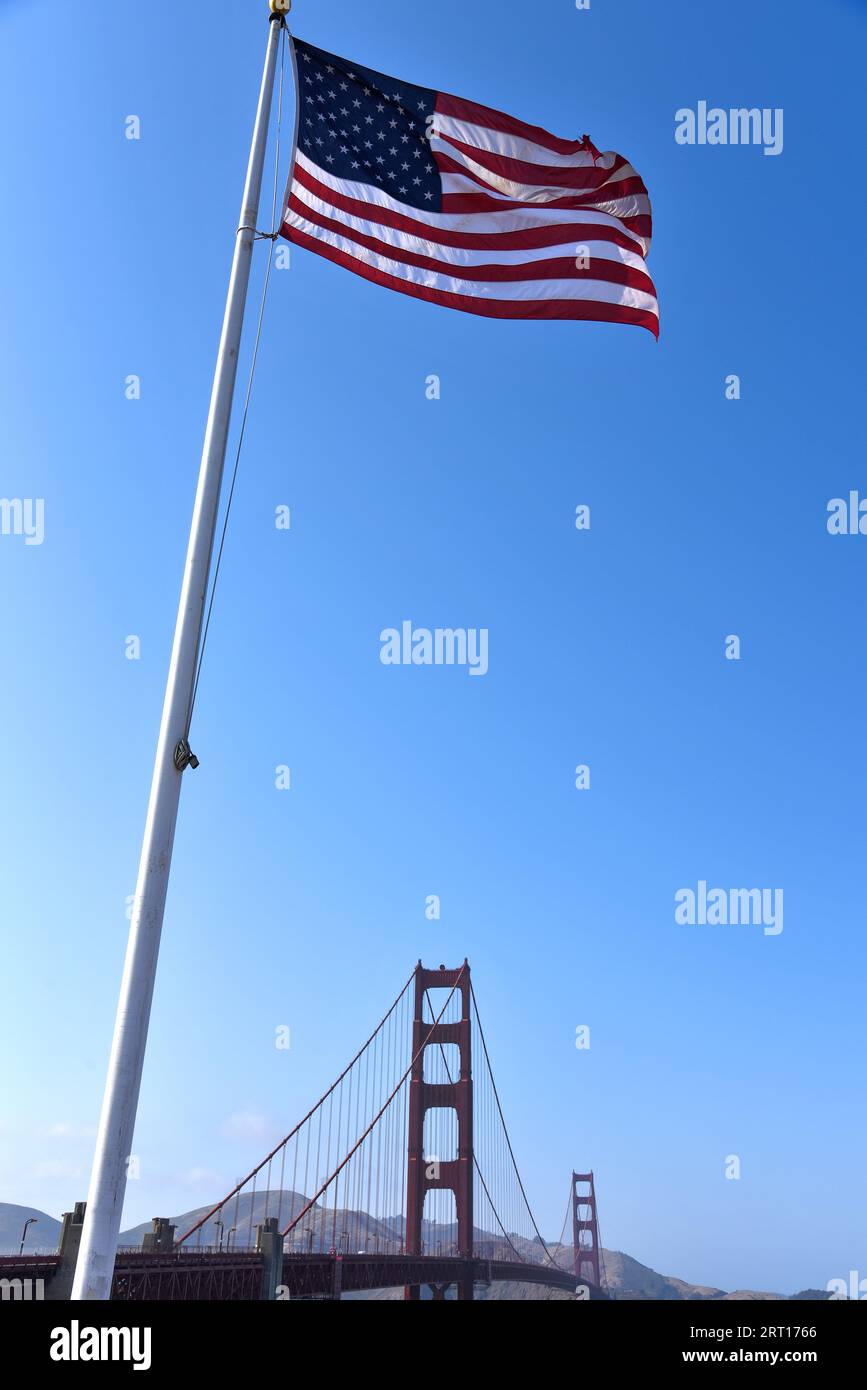 American flag golden gate bridge hi-res stock photography and images ...