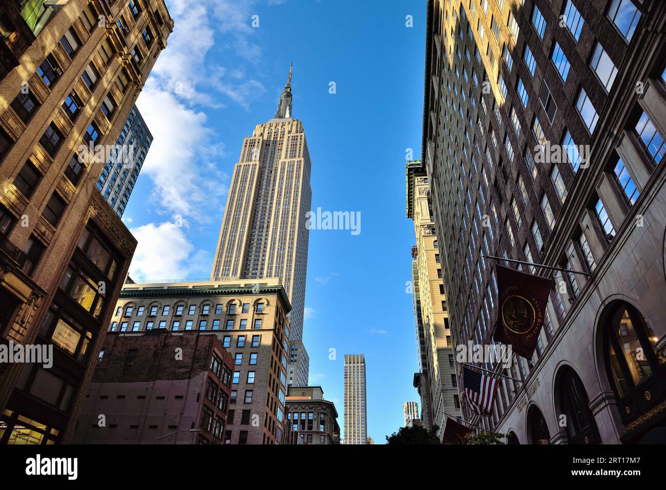 Street Level View of the Empire State Building - Manhattan, New York ...