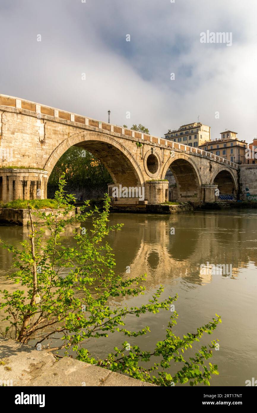 streets and architure sround the italian capital city of rome Stock ...