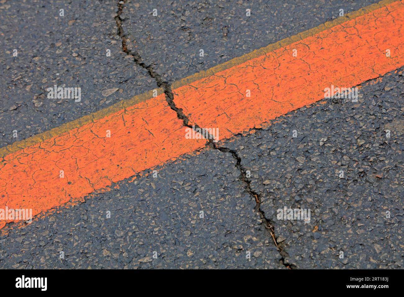 Road defects hi-res stock photography and images - Alamy