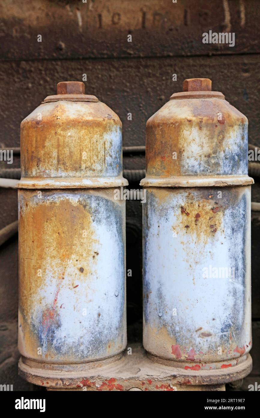 Pressurized equipment hi-res stock photography and images - Alamy