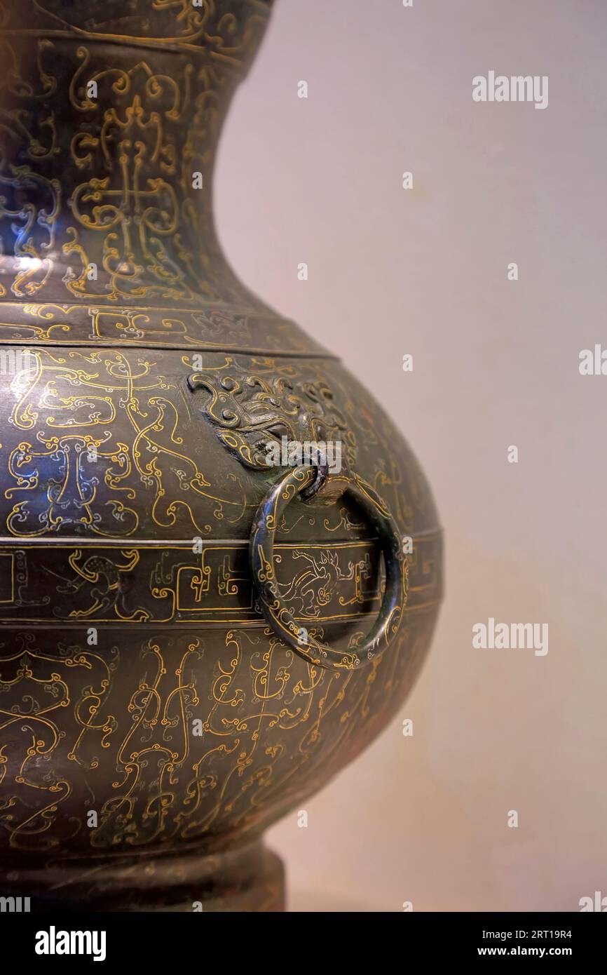 Chinese ancient bronze ware Stock Photo - Alamy