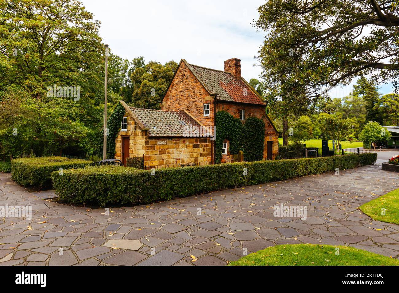 Cook's Cottage in Fitzroy Gardens in Melbourne, Australia is the oldest ...