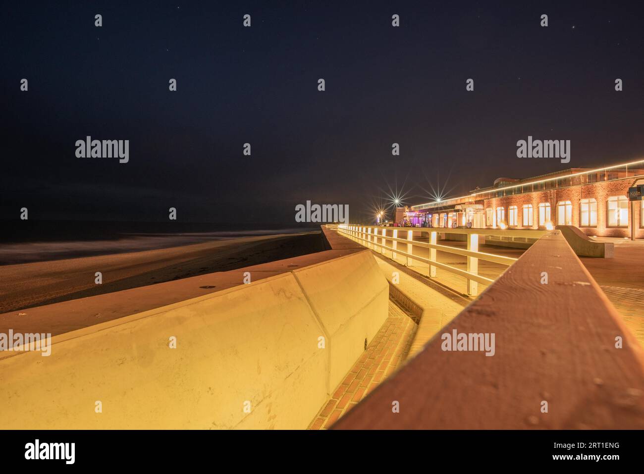 Beach promenade north sea hi-res stock photography and images - Alamy